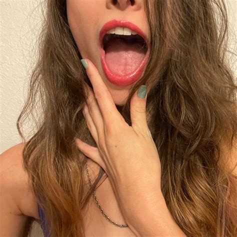 Caligoddess99 Live Manyvids