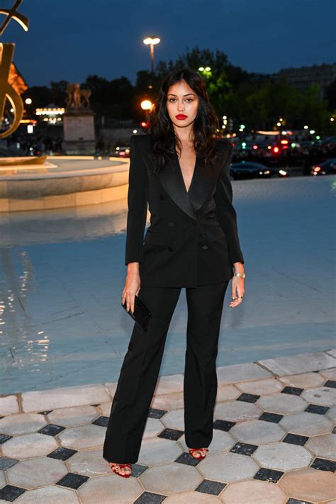 Cindy Kimberly Rules In Black Power Suit And Bold Red Lip In Paris Silifestyle