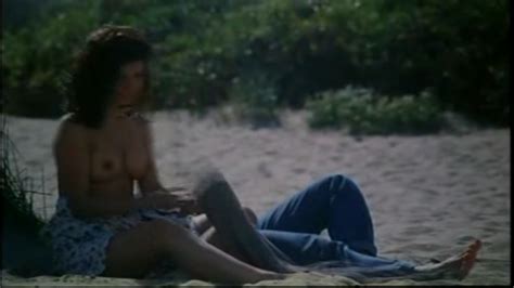 Laura Gualtieri Nude Pics Page 1