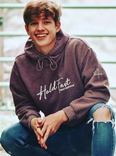 Sam Mooney Net Worth Tiktok Age Bio Height Early Life Career