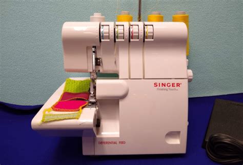 Singer 14SH654 Review (Spring 2024) - Features, Pros and Cons