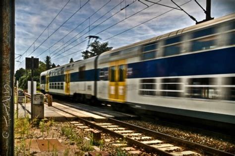 무료 사진 철도 역 강철 플랫폼 역 열차 기관차