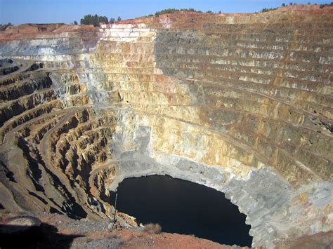 Las Minas De Cielo Abierto Sus Consecuencias Los Peligros De La Tierra