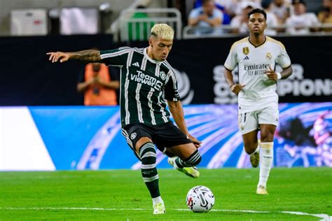 Jude Bellingham And Lisandro Martinez Clash After Manchester United Man