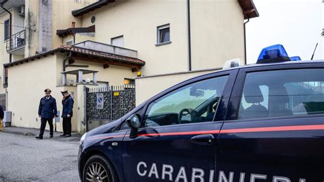 Trecate Uccise In Casa Il Fratello Anche La Cassazione Conferma Lergastolo La Stampa