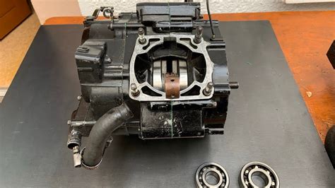 Fermeture Des Carters Moteur Honda NSR 125 YouTube