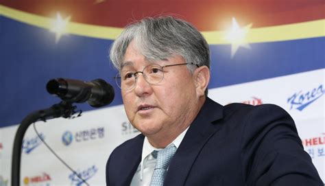믿음의 야구로 4강 도전한화 새 사령탑에 김경문 전 대표팀 감독 파이낸셜뉴스