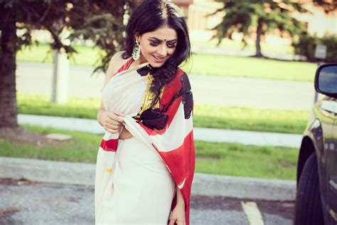 Simi Chahal In Saree Wallpaper 03122 Baltana
