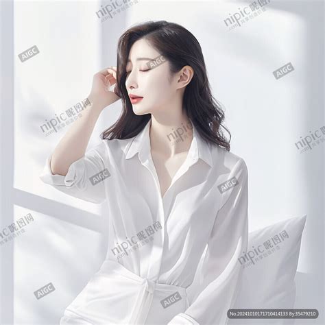 Ai创作图气质美女插画 韩国女性失量插画 板绘人像 人物肖像 数字美女插画 白领丽人插画 午后沐浴阳光下的美女 美女插画海报 知性白领插画