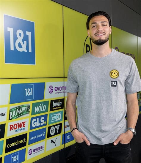 Fabrizio Romano On Twitter Official Confirmed Ramy Bensebaini Has Joined Borussia Dortmund