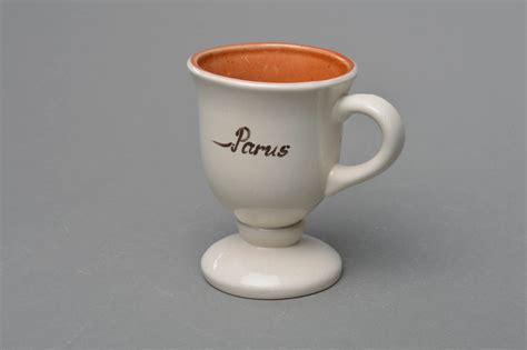 Originelle Weiße Schöne Handgemachte Tasse Aus Porzellan Mit Glasur