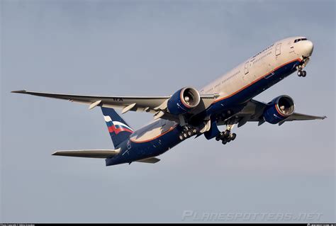 Ra 73139 Aeroflot Russian Airlines Boeing 777 3m0er Photo By Nikita