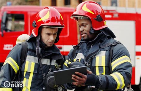 Accelerated Fire Science Degree Online [2024 Guide]