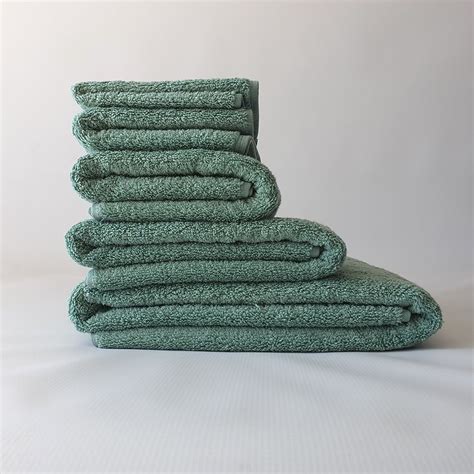 Colibri Imperial Towels Green 550gsm Snoozshop