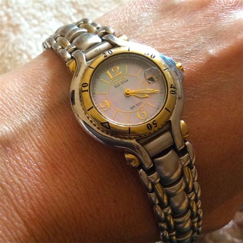 Citizen Eco Drive Wr Mother Of Pearl Ladies Watch Gem