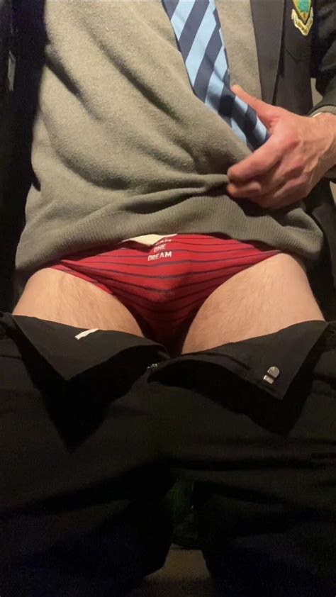 Briefs Bulges Video ThisVid