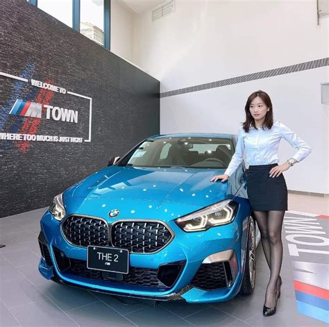 正妹 香車配黑絲 Ptt評價