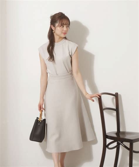セミフレアマーメイドニットセットアップ 1212240701（ワンピース）｜proportion Body Dressing