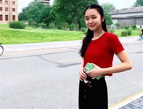22岁中国归化女运动员遭网暴长达3年，施暴者被刑拘10日引发关注朱易爱凌冬奥会