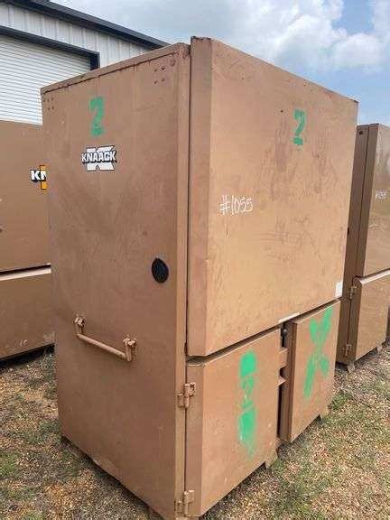Knaack Job Box Model 119 02 Bonnette Auctions