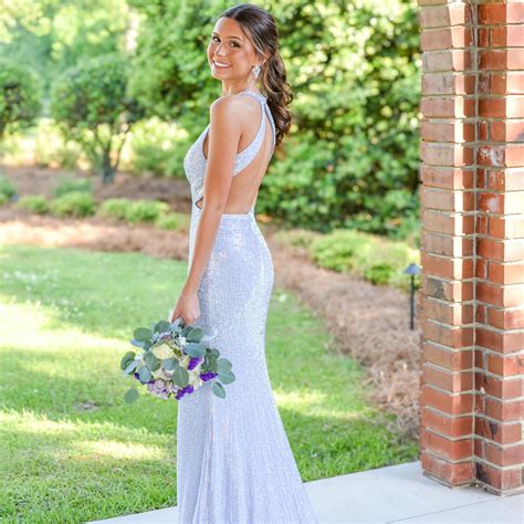 Avery Jones Averymjonesss • Instagram Photos And Videos