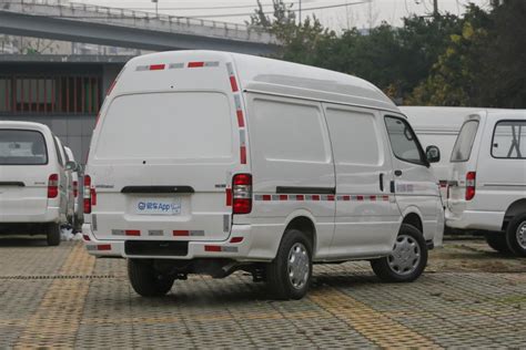 【金杯海狮厢货 高顶 20l 手动 长轴 豪华型 2座外观图片 汽车图片大全】 易车