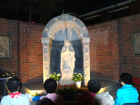 20120502 성모성월 묵주기도 01 신정동 성당