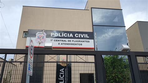Homem tenta matar ex mulher e é esfaqueado pelo filho de 17 anos em Rio