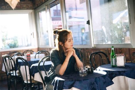 「張佳寧」介紹＋8部必看陸劇！《歡樂頌3》好評熱播，《一閃一閃亮星星》逆齡圈粉張佳寧、陸劇、一閃一閃亮星星、原來是老師啊、如懿傳 酒酒窩