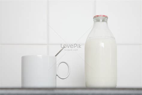 커피 컵과 우유 사진 무료 다운로드 Lovepik