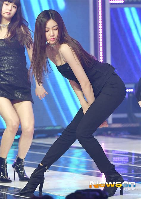 Clc 권은빈 그림같은 각선미 포토엔hd 손에 잡히는 뉴스 눈에 보이는 뉴스 뉴스엔