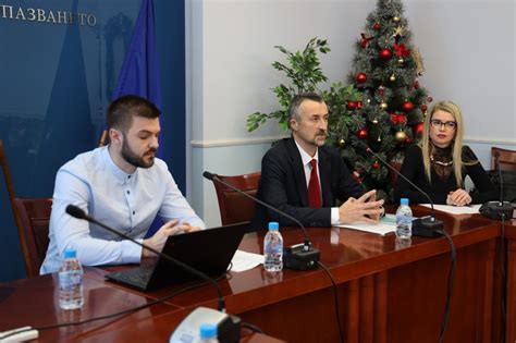 Родителите с достъп до е здравните досиета на децата си