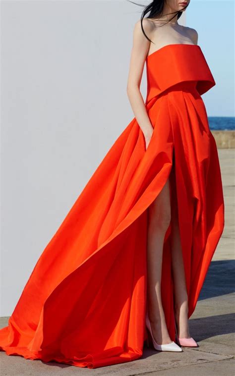 Pin By 💕 Reveuse💕 On ⭐️ Red Passion ⭐️ Fashion Dresses Fashion