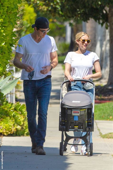 Emma Roberts Emmalee Emmaroberts Nude Onlyfans Leaks The Fappening Photo