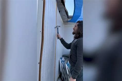 Mrs Hinch Fans Share Trick To Clean Black Mould From Shower Head That