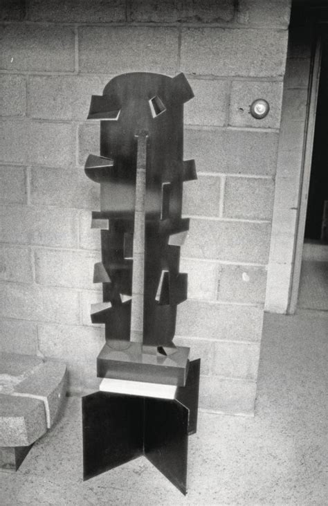 The Isamu Noguchi Catalogue Raisonné Artwork Untitled [641]