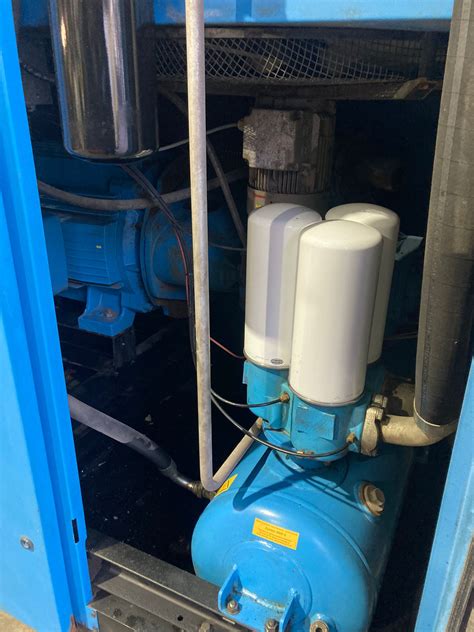 BOGE SLF101 75kw 448 CFM 10 BAR Variable Speed Air Supply UK