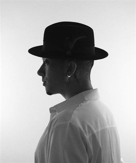 About Michael Flowxs