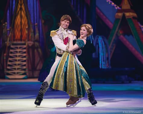 Disney Sur Glace La Reine Des Neiges Julesetmoa