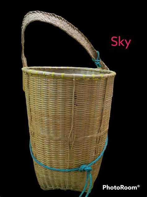 ေရႊကရင္ ရိုးရာအထည္ဆိုင္ Home