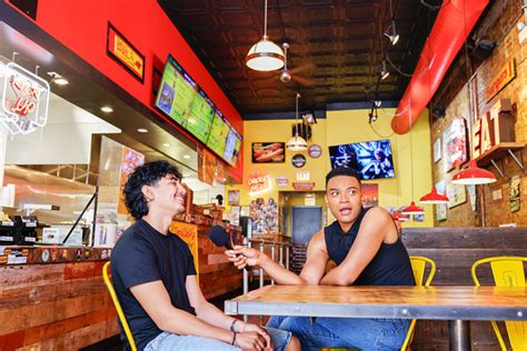 Owen Thiele Discusses Nudes And Sex Tapes In Firefox Campaign Campaign Us