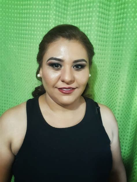 Andrea Esquer Make Up