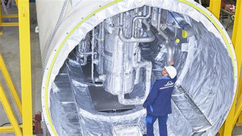 ‘super Fridge Bound For Brisbane S Quantum Computer Site Gold Coast