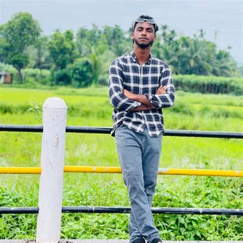 Rishad Ali Rishad Rtz • Threads Say More