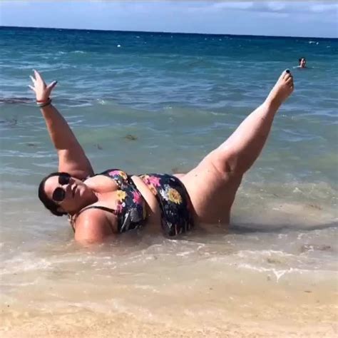 Whitney Way Thores Feet