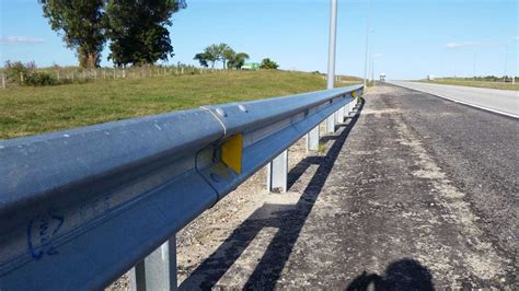 Highway Traffic W Beam Guardrails Reflective Delineator Highway