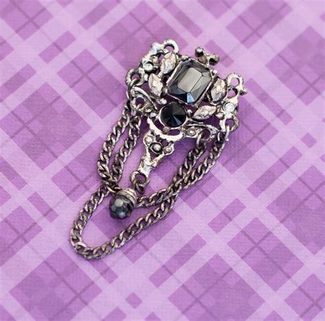 Vintage Avant Garde Black Rhinestone Chains Brooch V4 Etsy