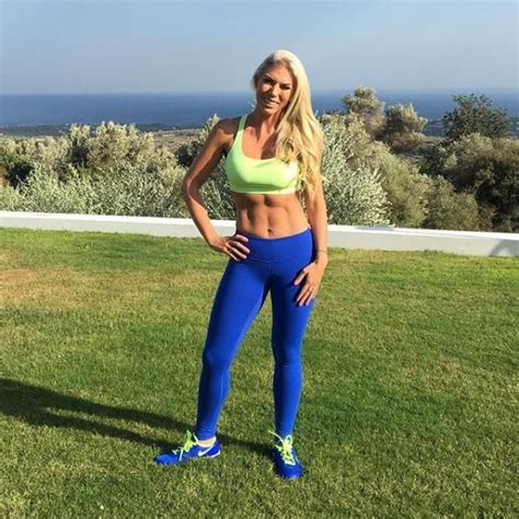 Frankie Essex Flaunts Her Flat Stomach In Skimpy Bikini Photos Images