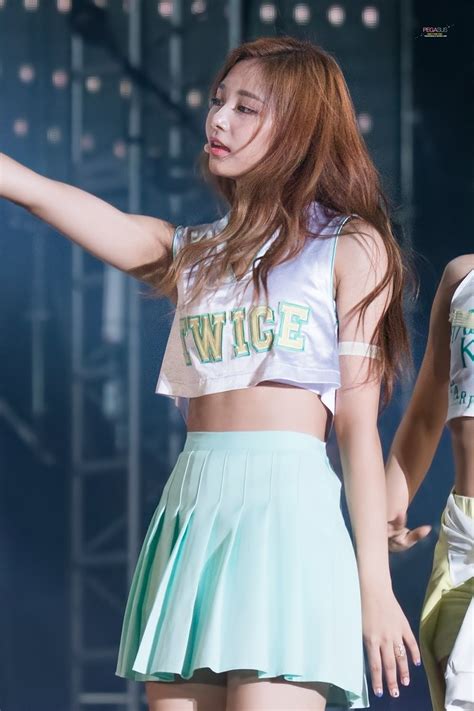 Asian Girl Chou Tzu Yu Tzuyu Twice Ladies Golf Asian Beauty Cheer