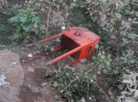 शेंद्रा येथील मांगीरबाबा मंदिराची दानपेटी पळवली गावाबाहेर मिळाले अवशेष Marathi News